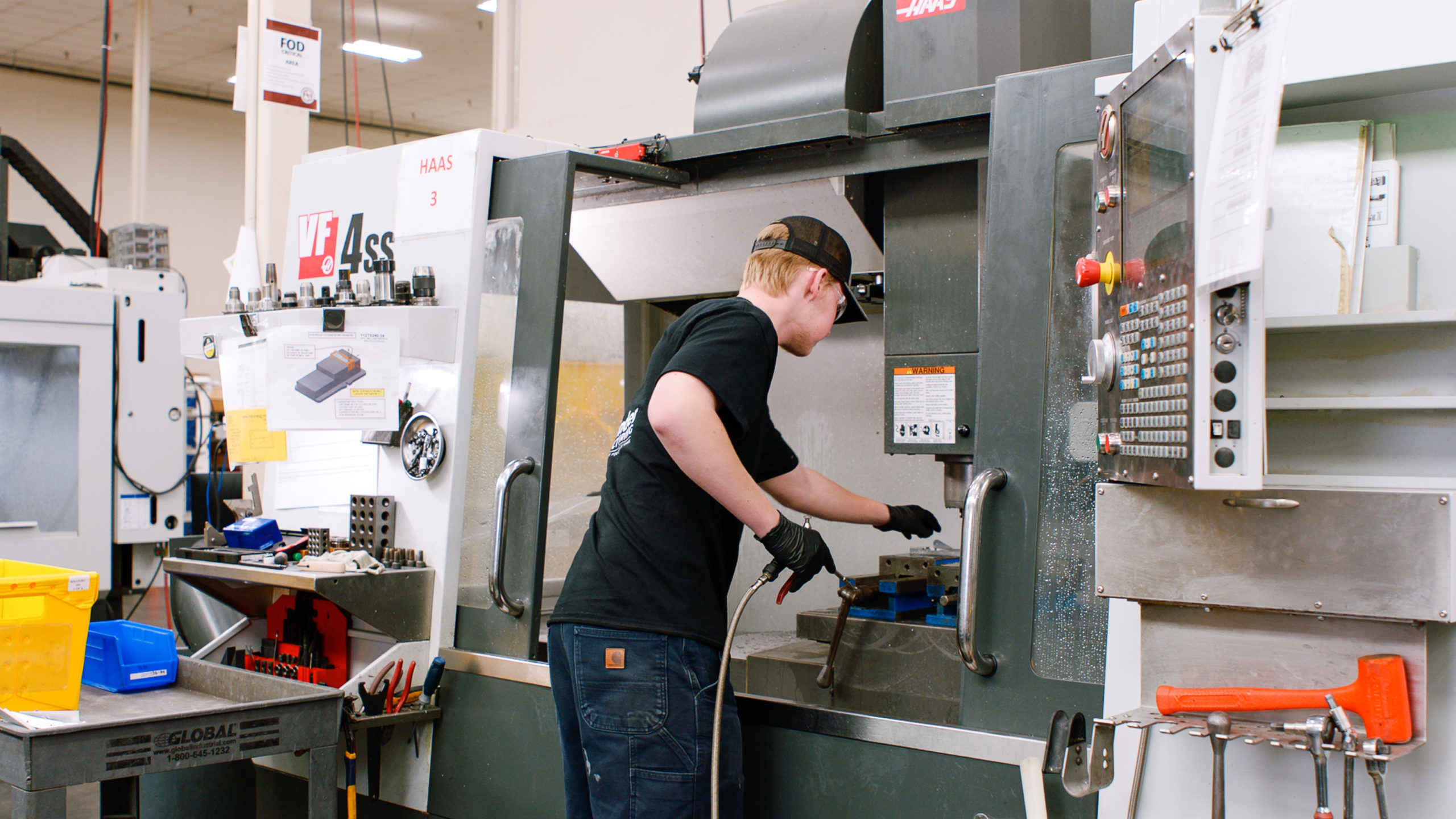 CNC Precision Machining Shop | Everett & Seattle